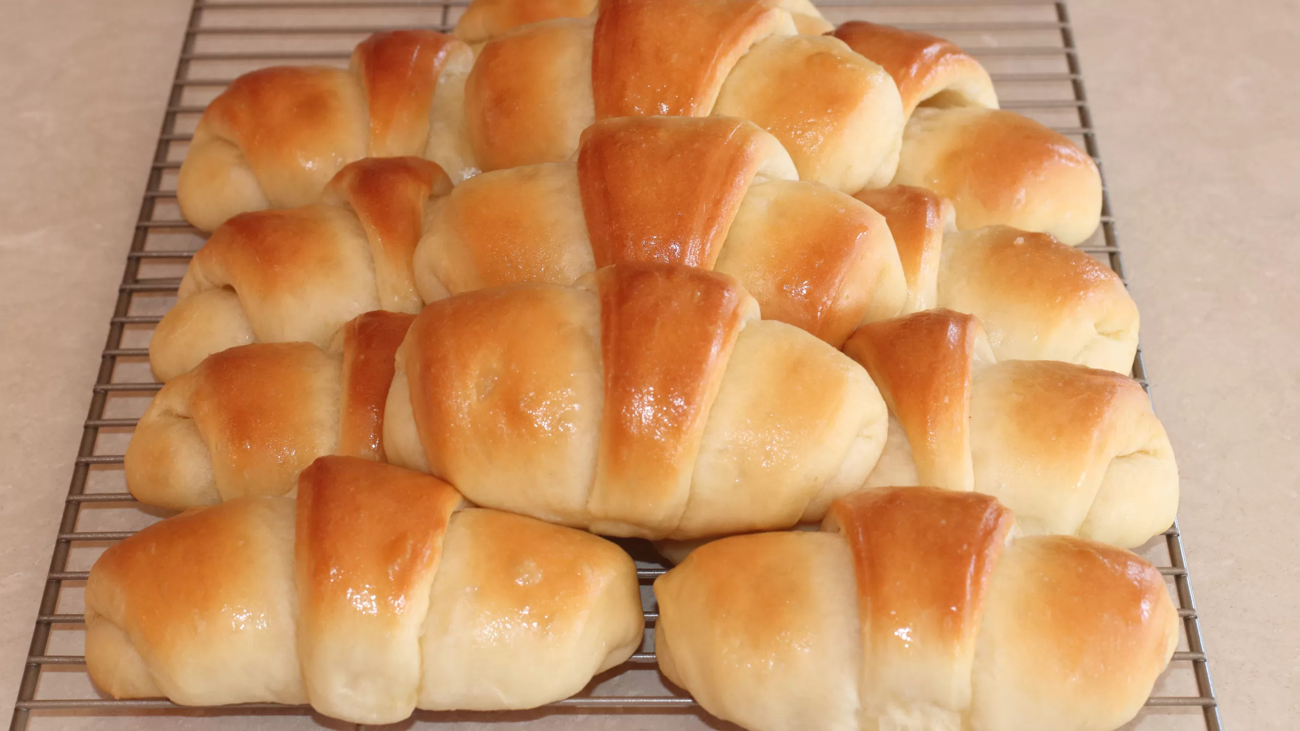 Crescent Dinner Rolls - Northern Style and Flavors